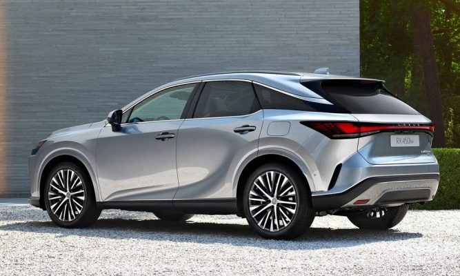 The Evolution of SUV Design: A Journey from Boxy to Sleek | Car Wombat